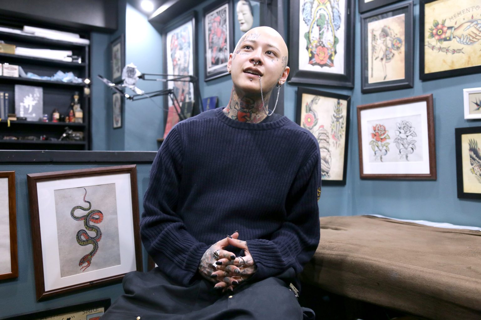 INSCRIBE TATTOO上野店A24さんにインタビューをしました – TATTOO JAPAN #1